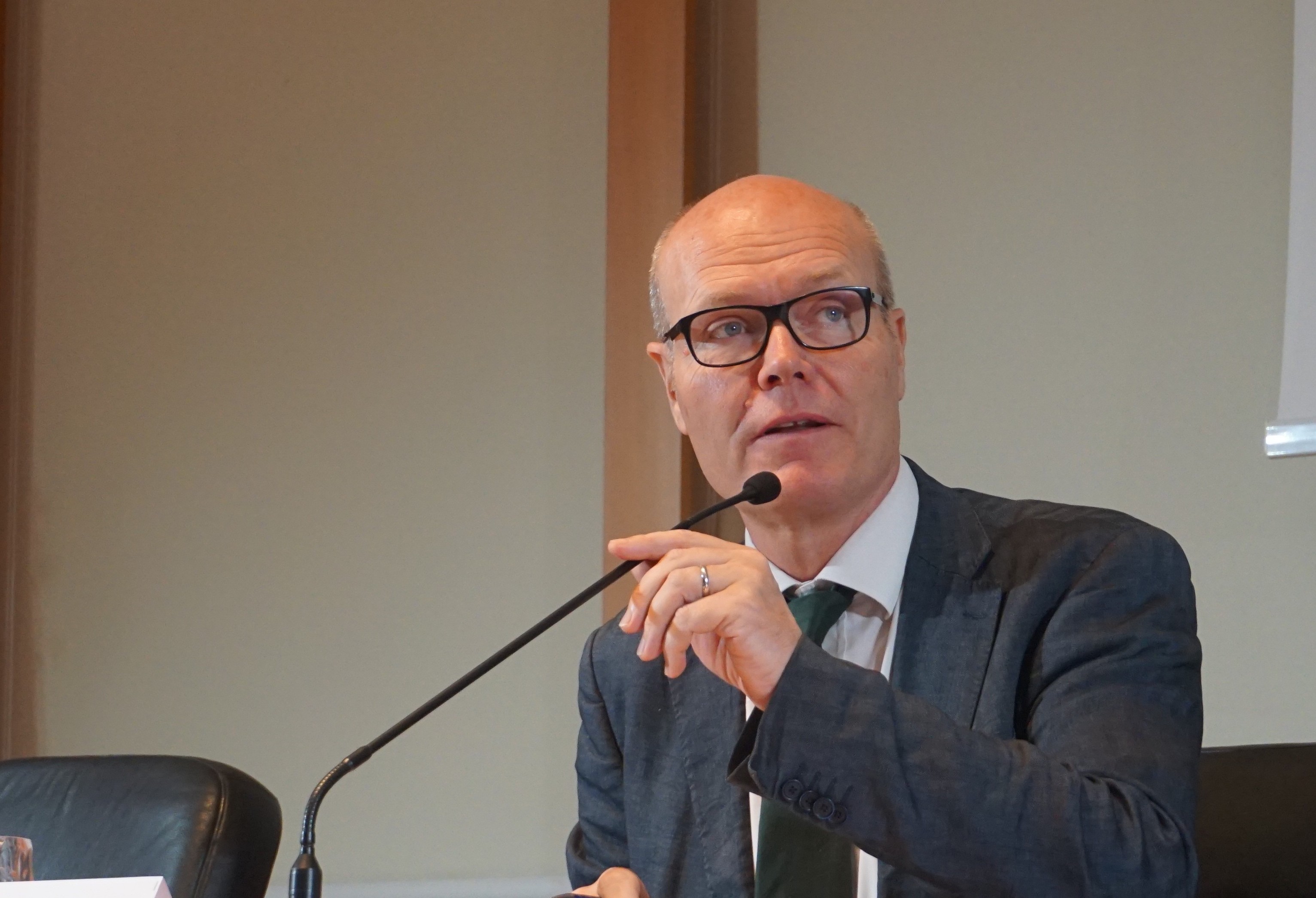 Università di Macerata: John McCourt primo rettore non italiano di una ...